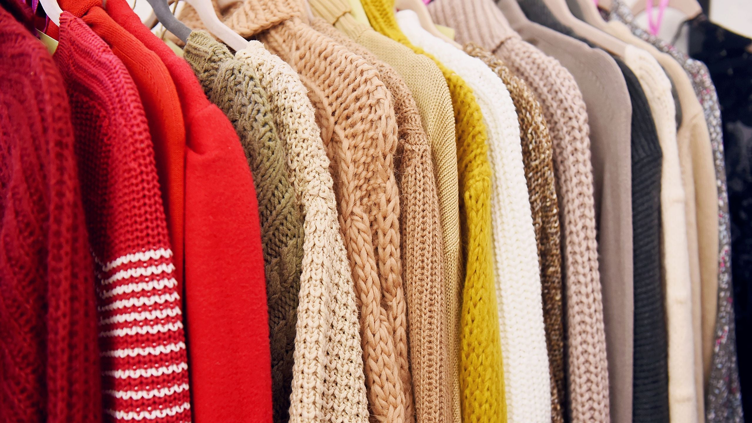 Women's Sweaters – 10 of Hearts